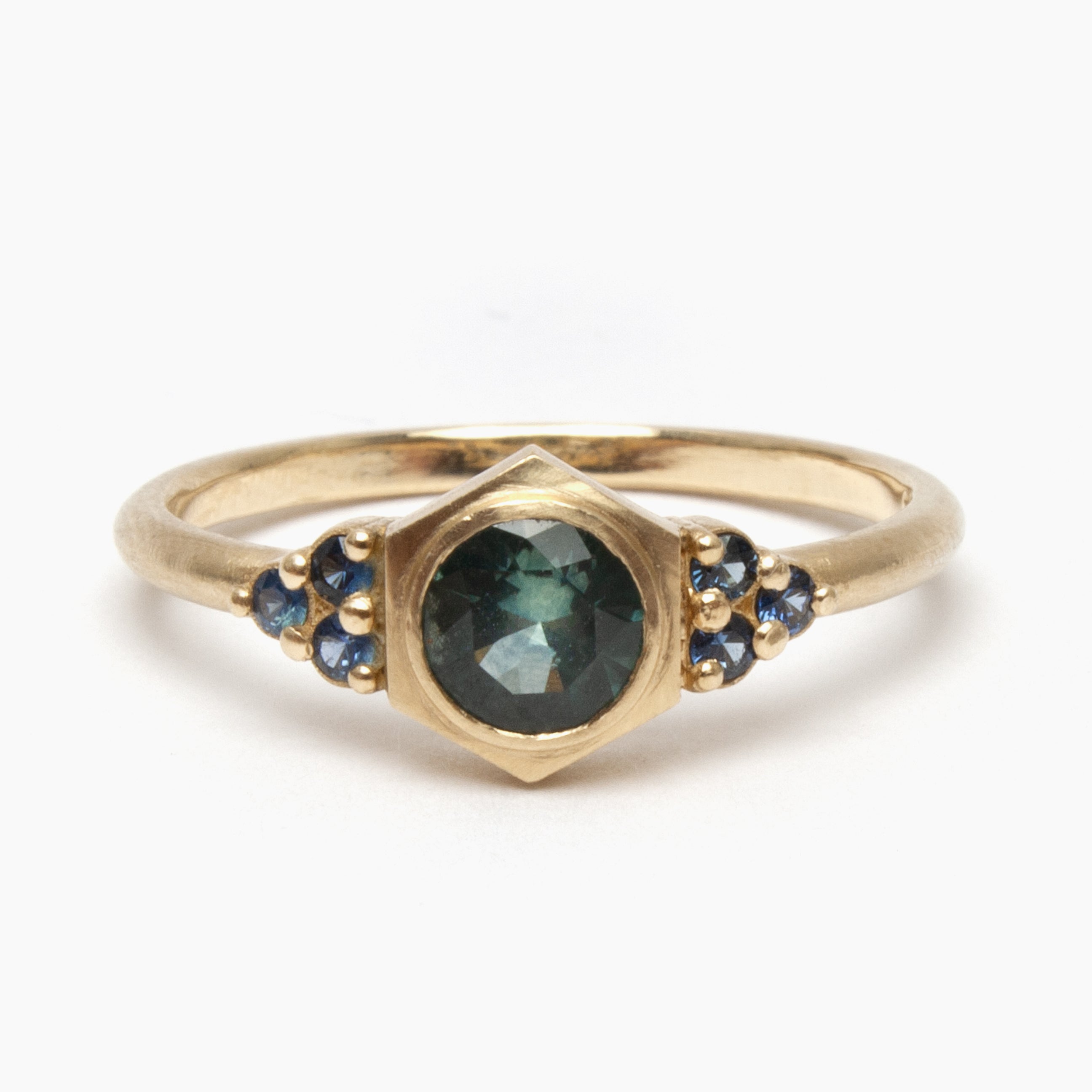 Sol ring - Blue Montana Sapphire
