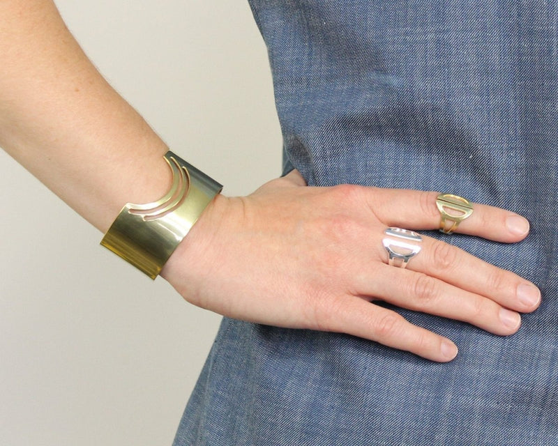 Nisi Modern Cuff - Bracelets