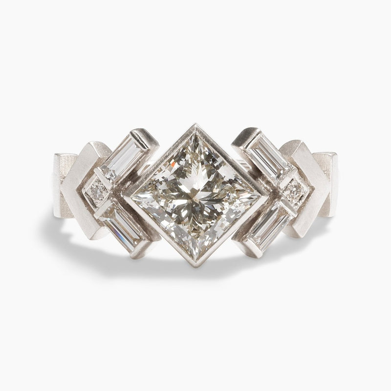 Uro Ring | 14k Gold with Lab-Grown Diamond | Geometric Design
